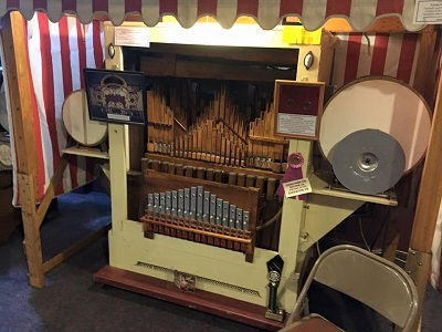 The Wurlitzer 153: America's Favorite Band Organ