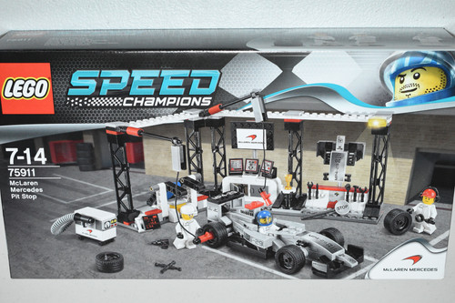LEGO Speed Champions 75911 McLaren Mercedes Pit Stop | Toy Harmony