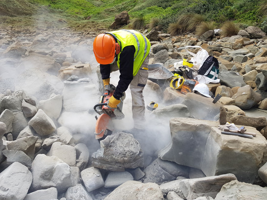 Extracting Fossils | DinosOz Adventures