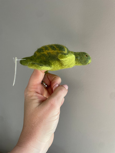 Sea Turtle Finger Puppet | The Silk Road Bazaar