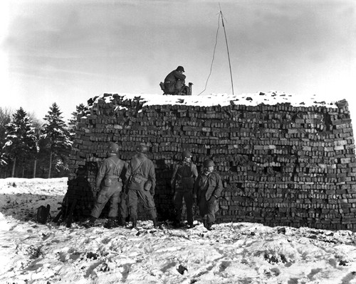 Pathfinder Unit of the 101st Airborne in Belgium | historyshoppe