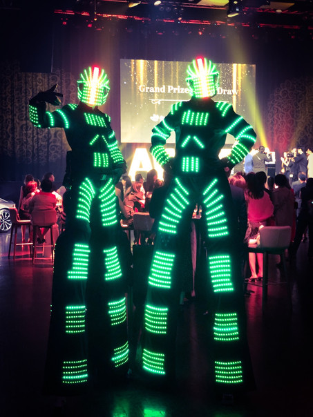 LED ROBOTS | leddancers