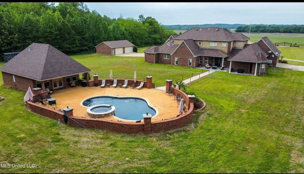 GALLERY | Harris Estates