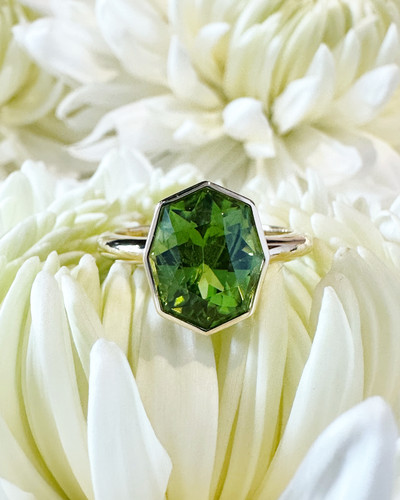 A Vivid Octagonal Peridot Ring | Youngs Jewellers