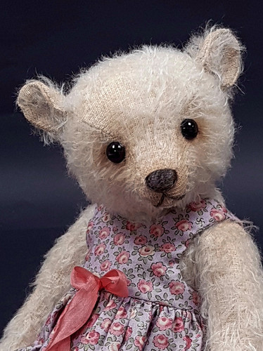 Myrtle | Victoria Allum Bears