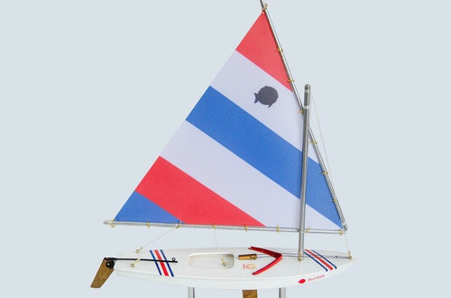 Wooden SUNFISH Model Sailboat Decoration 16-3 | LK Scale Models