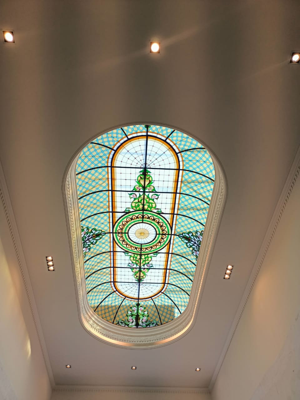 Rancho San Juan, Domo Vitral