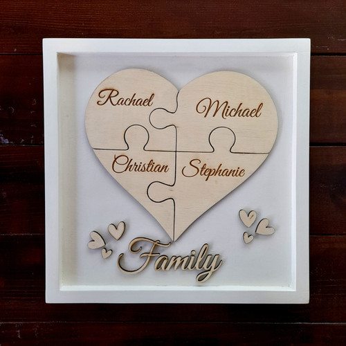Personalized Family Heart Frame | Personalize It Gifts