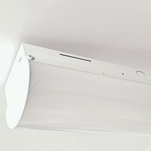 SL-4FT-5L-LKFS Best 4' Foot Strip Light Fixture 3600 -5200 Lumen Color ...