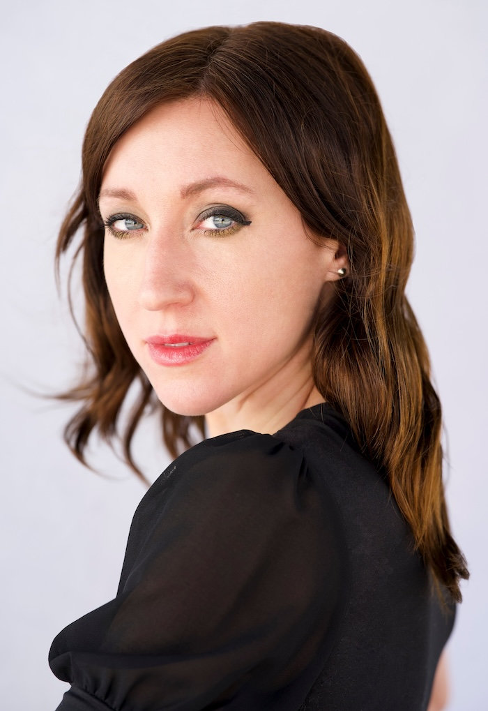 LAUREN LAKIS | Collier Talent Agency