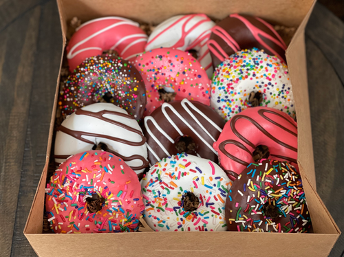 Large HORSE & Cow Donut Treat Box | Bone Appetit Barkery