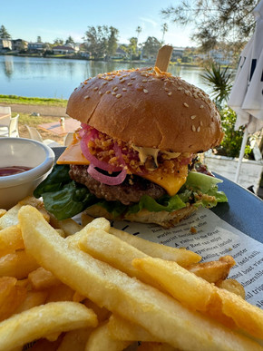 H2O Cafe & Restaurant Coffee & Relaxing Meals on Narrabeen Lake