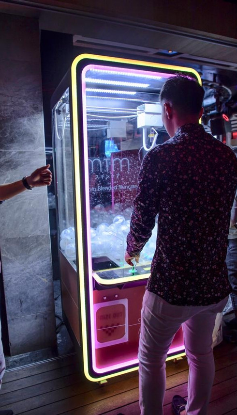 Affordable And Cheap Claw Machine Rental