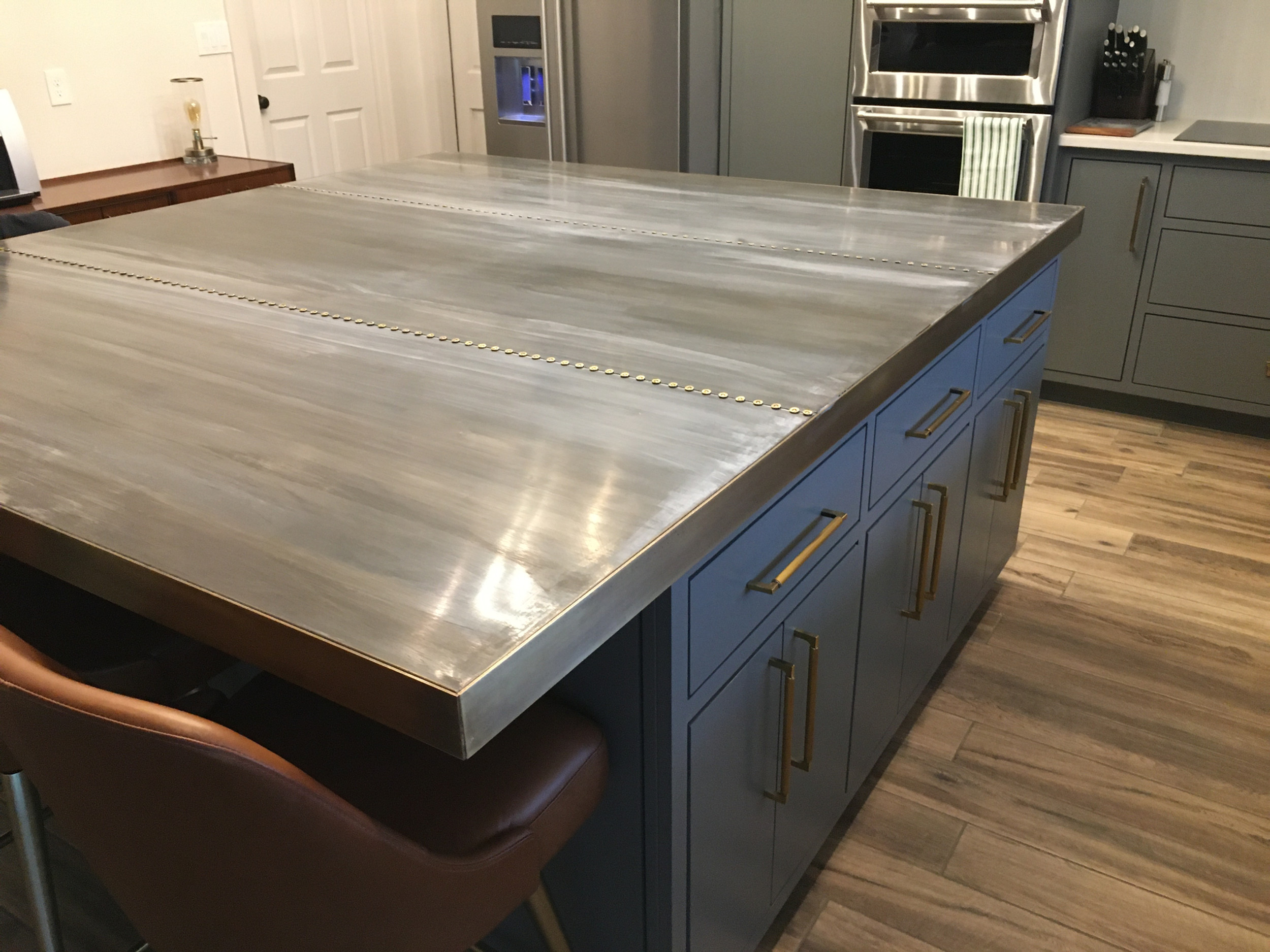 COUNTERTOPS & BACKSPLASHES | Lonestar Range Hood