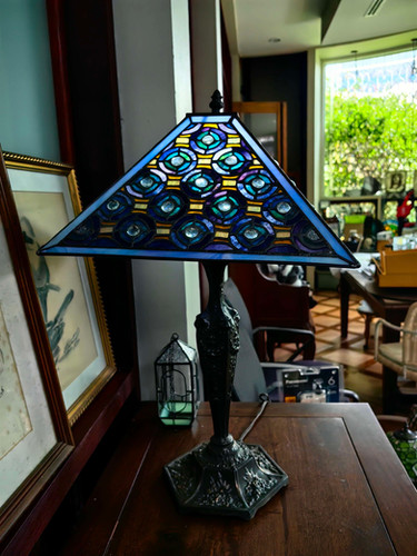 Rainbow Prism Stained Glass Lamp | glassglitter