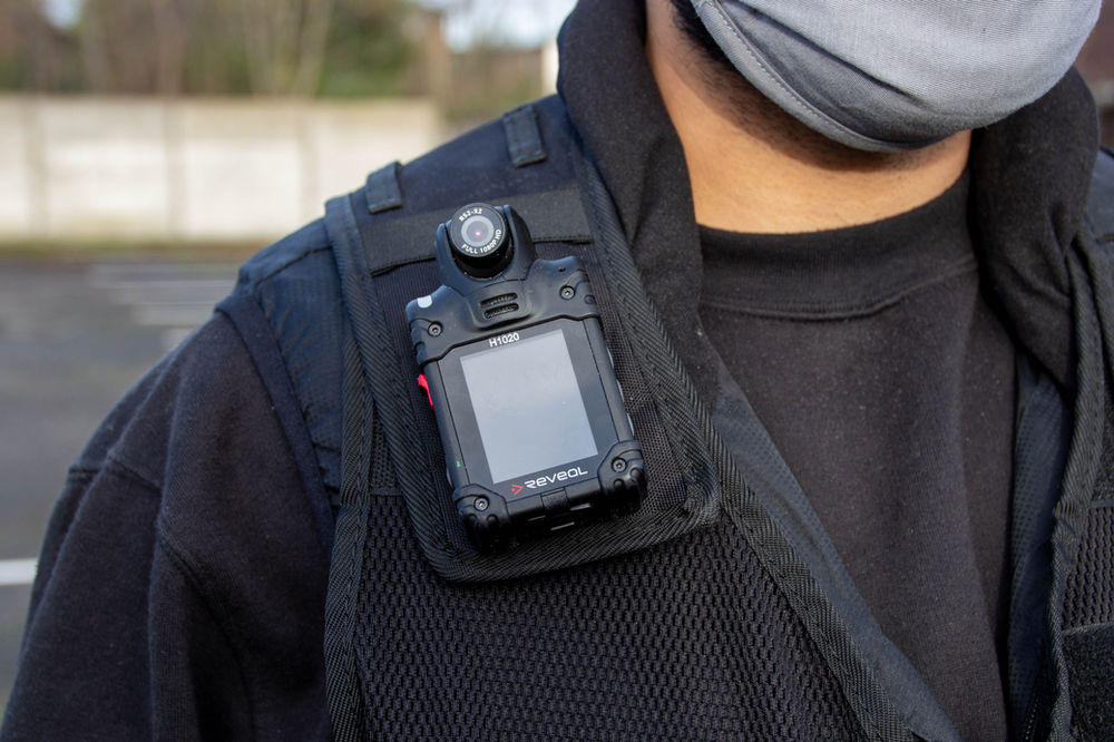 What is a BS7858 vetting check and how does it work?