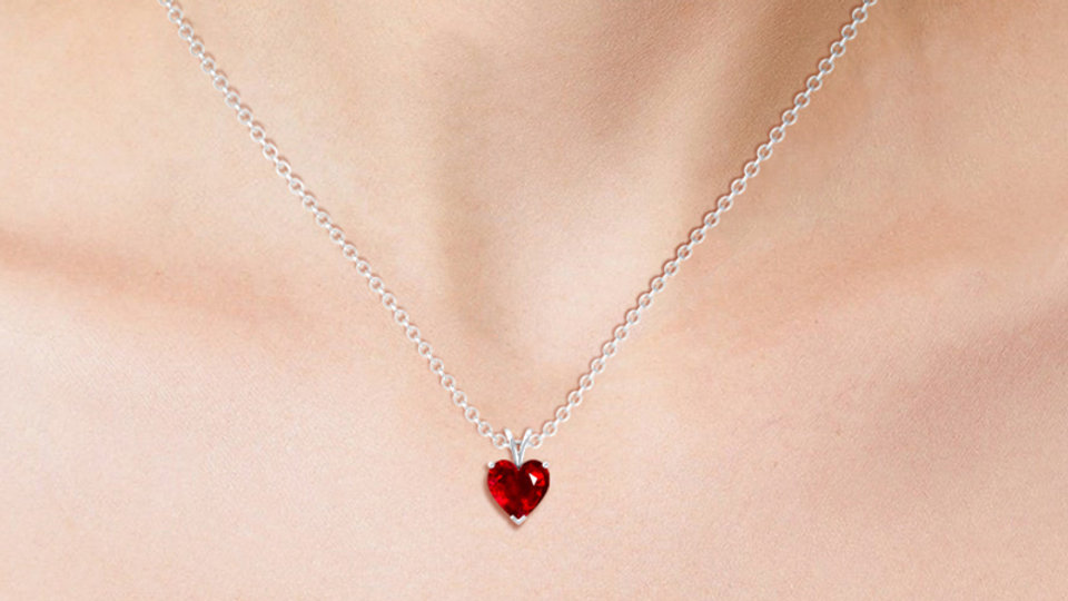 The Essence of Elegance: Ruby Jewelry for Special Occasions