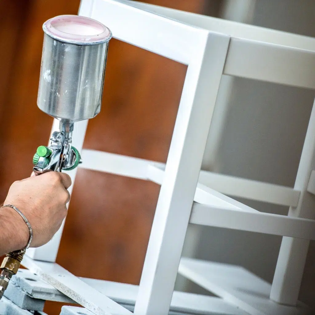 Furniture Spray Painting: Pro Décor | Spray Painting Kitchen Cabinets