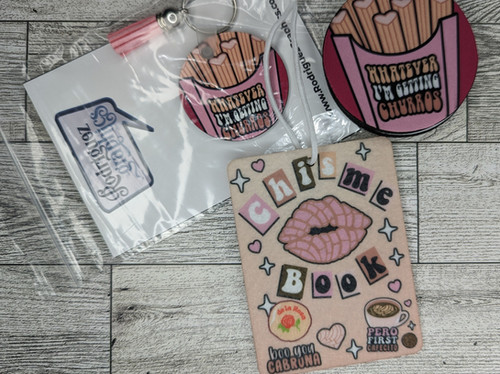 Chisme Book Car Sets | Rodriguez Graphics