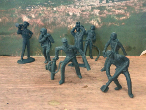 Tim Mee 70 mm 7 Blue Plastic Figures US Air Force | My Hobby Collectable