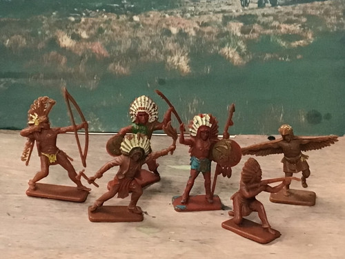 Vintage Crescent Red Indian Figures X6 Full Set | My Hobby Collectable