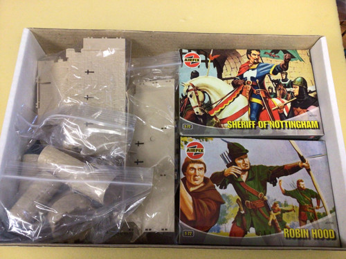 Airfix A6702 1/72 Robin Hood Sherwood Castle and Figures Boxed Set | My ...