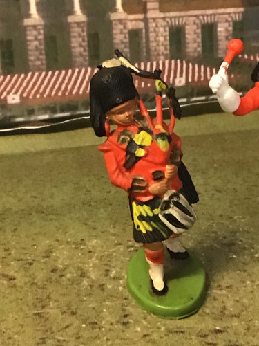 Britains Ltd Herald Gordon Highlander Piper | My Hobby Collectable