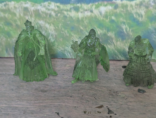NLP INC. Lord of the Rings Green Plastic Figures x 3 2003 | My Hobby ...