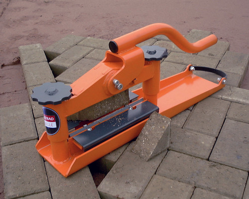 Belle Mini Pave Block Splitter | Tri Crown Plant