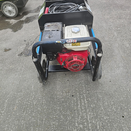 Welder/Generator SDMO Ex Hire | Tri Crown Plant