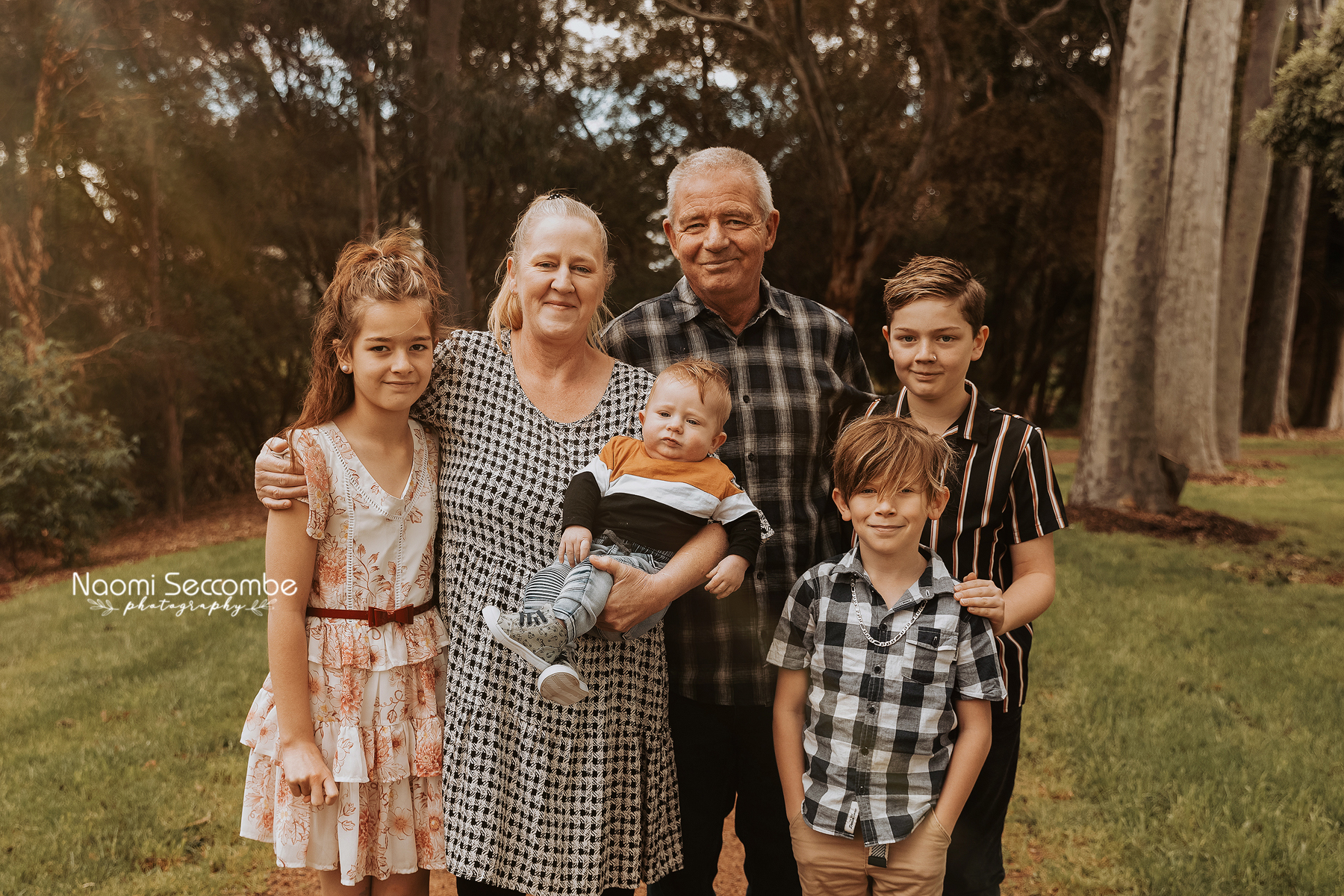 Broadbent Extended Family Photos