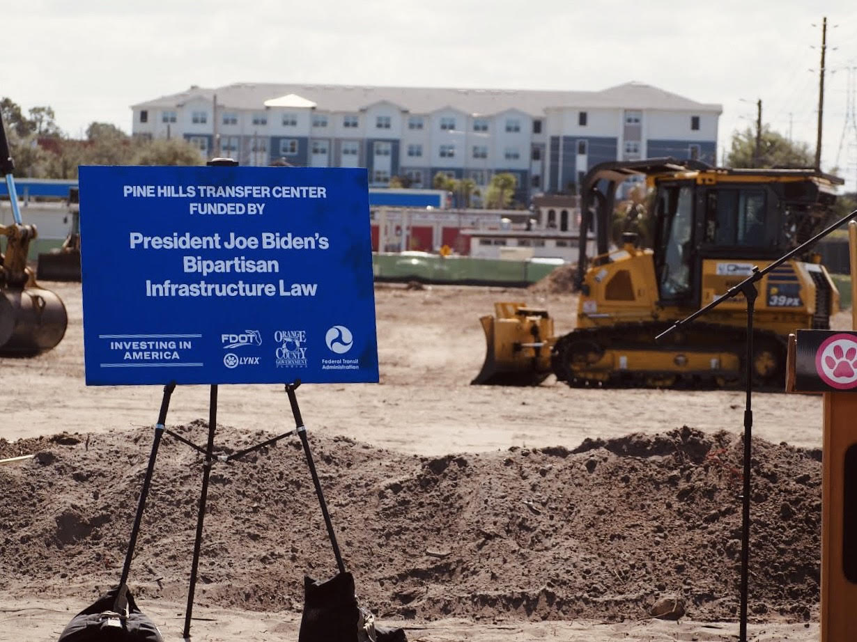 Groundbreaking Ceremony for New Lynx Bus Transfer Center