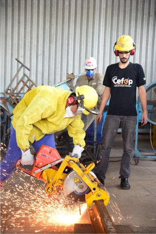 Escola de Profissões | Cursos | Cefop - Brasil