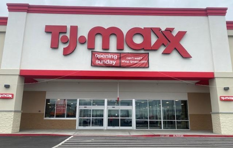 T.J.Maxx, Old Navy open at Washington Commons; the rest are coming soon.