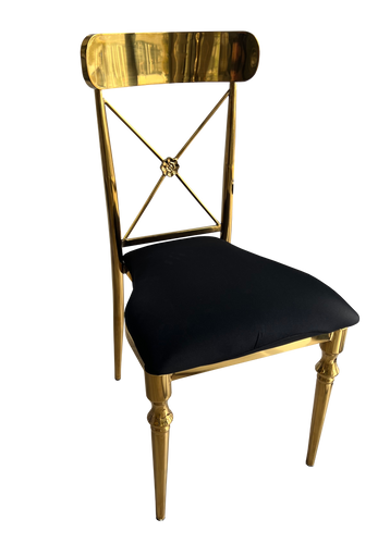 Black Rococó Chair | apreventrentals