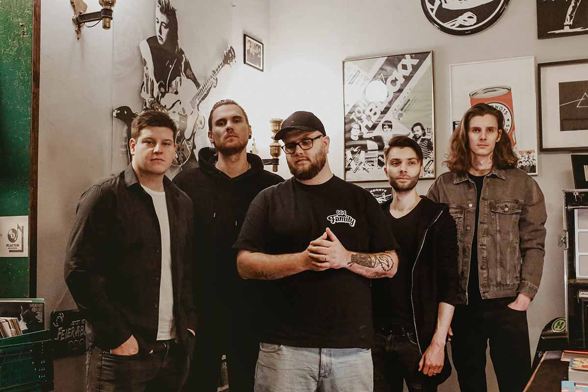 Misery | Lyrics | Maelføy