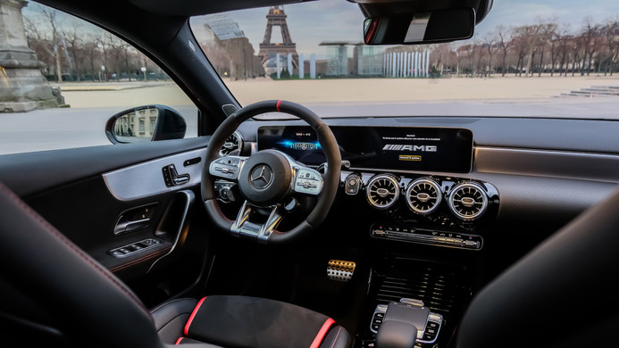 Location Mercedes-AMG A45S | My Rental Car