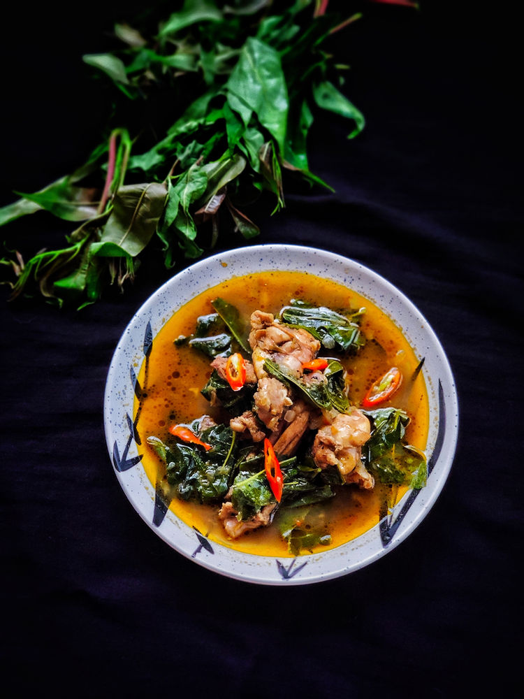 Naga Chicken Stew with Mejenga Leaves (Sichuan Pepper Leaves)