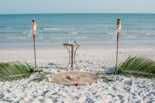 Tiki Torches- Set of 6 | Fl Beach Weddings
