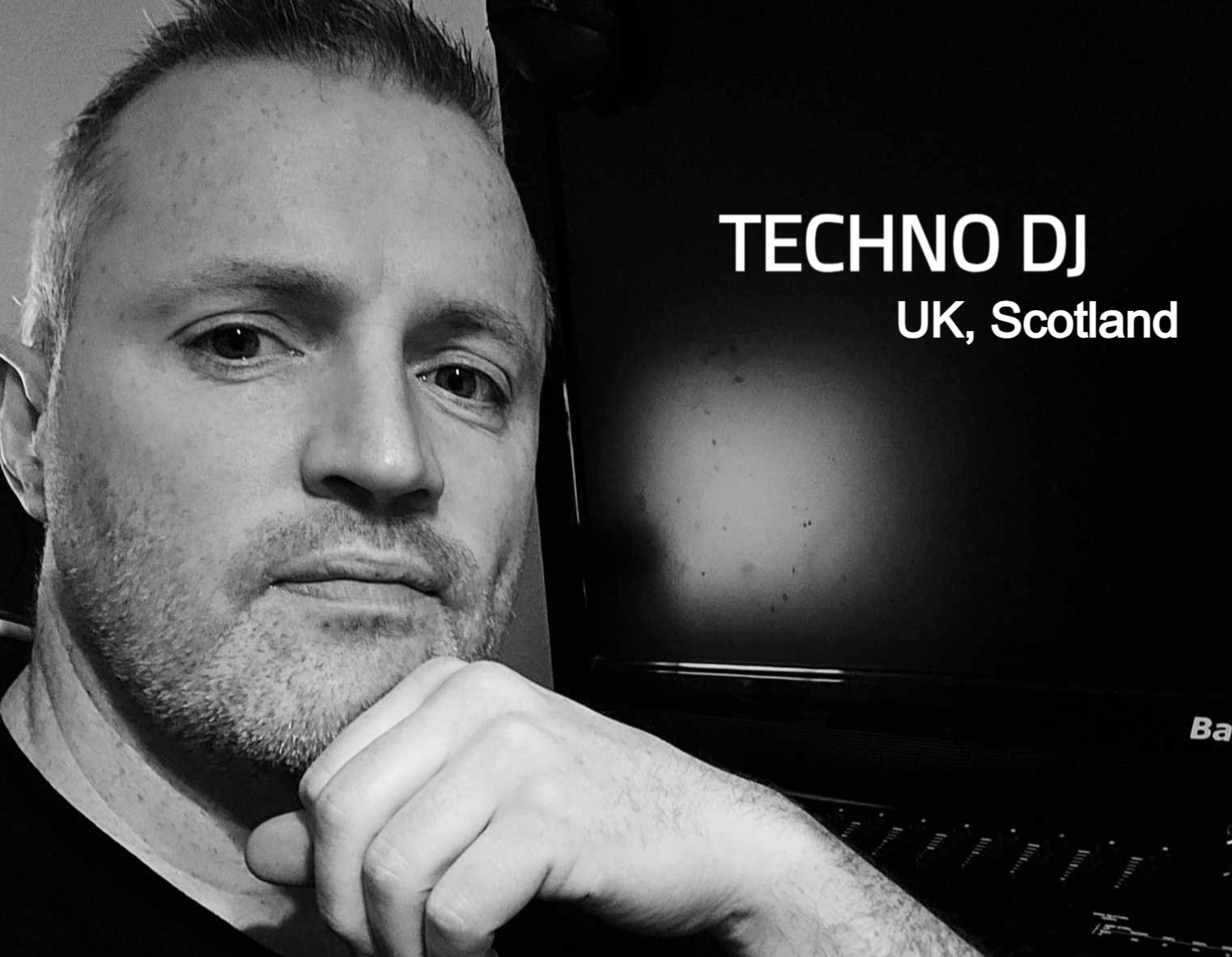 Dj justin Dolan | hire a techno dj