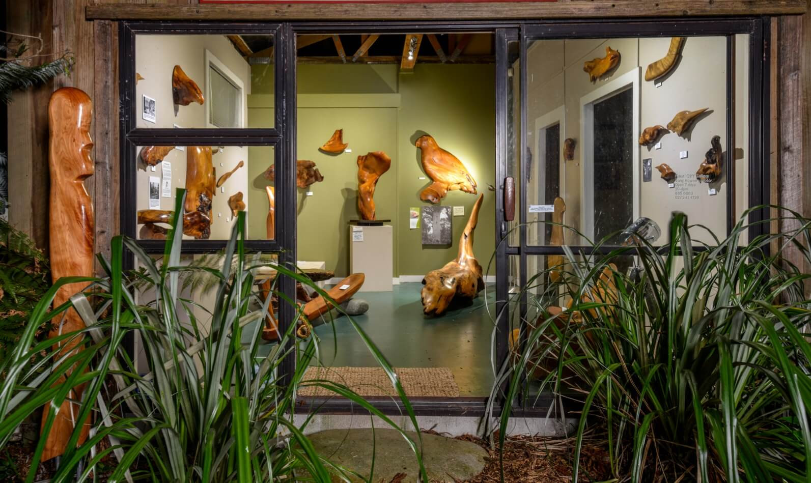 New Zealand Kauri | Kauri Cliff Art Gallery