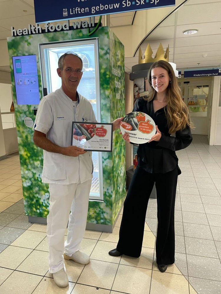 ErasmusMC snackt gezonder met Health Food Walls 🥦 | Zorgmakers
