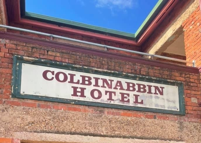 Meals & Drinks - Colbinabbin Country Hotel | Colbinabbin