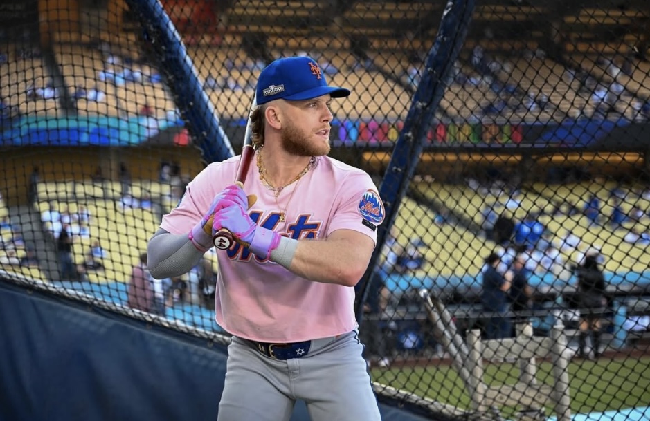 Fits and Fashion: Who’s The Best Dressed In the MLB?