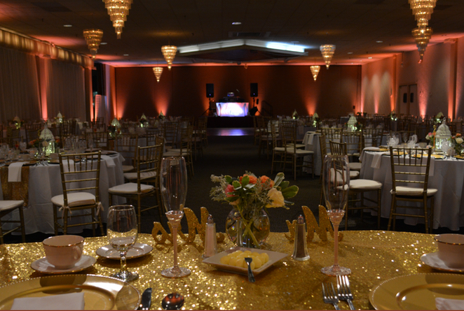 WEDDINGS | United States | Chez Josef