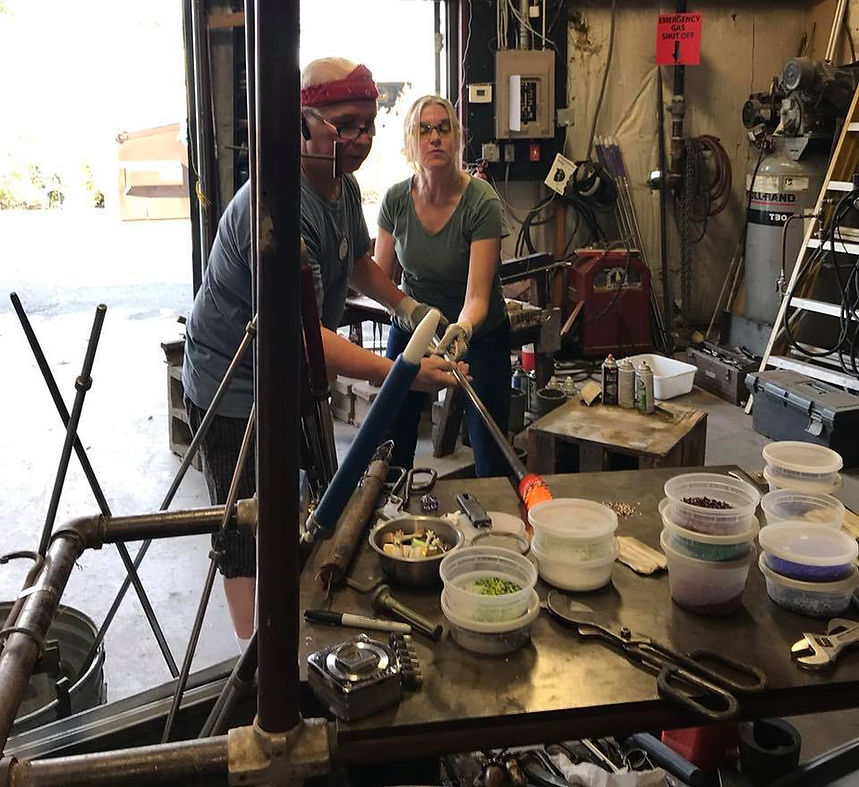 GlassPutter - Golf Putters Made From Glass