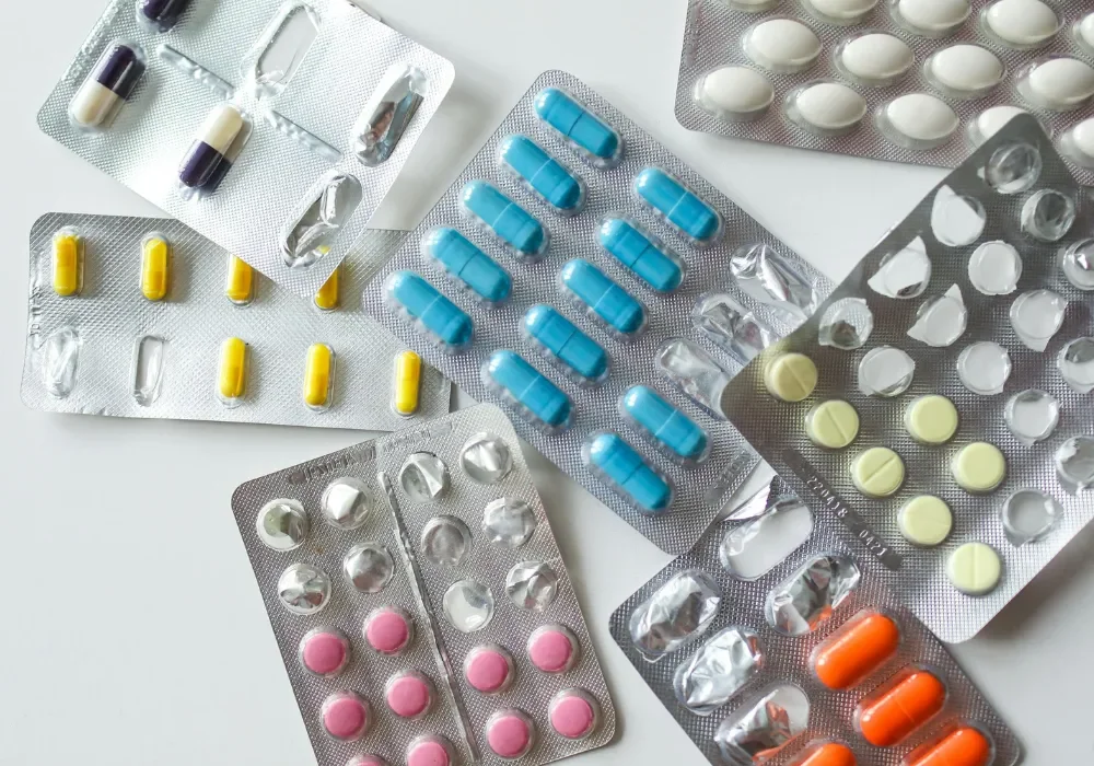 Flexible Packaging dan Farmasi: Keamanan Obat dan Regulasi Kemasan