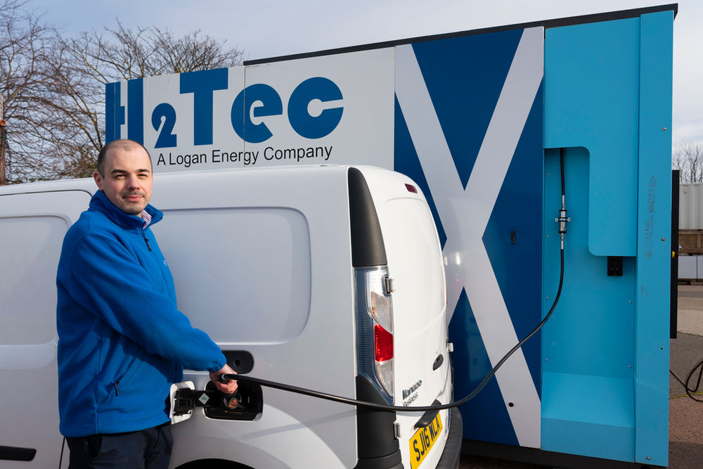 H2Tec builds first publicly-accessible hydrogen refuelling station in Scotland's central belt.