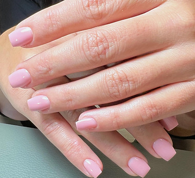 BIAB gel nail extensions in Rottedam | Jellyhouse