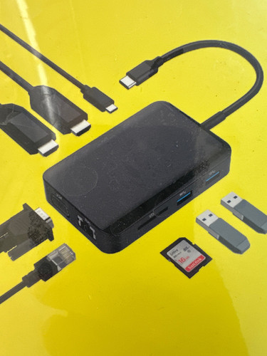 USB C to HDTV Multifunction adapter | GeekyWare